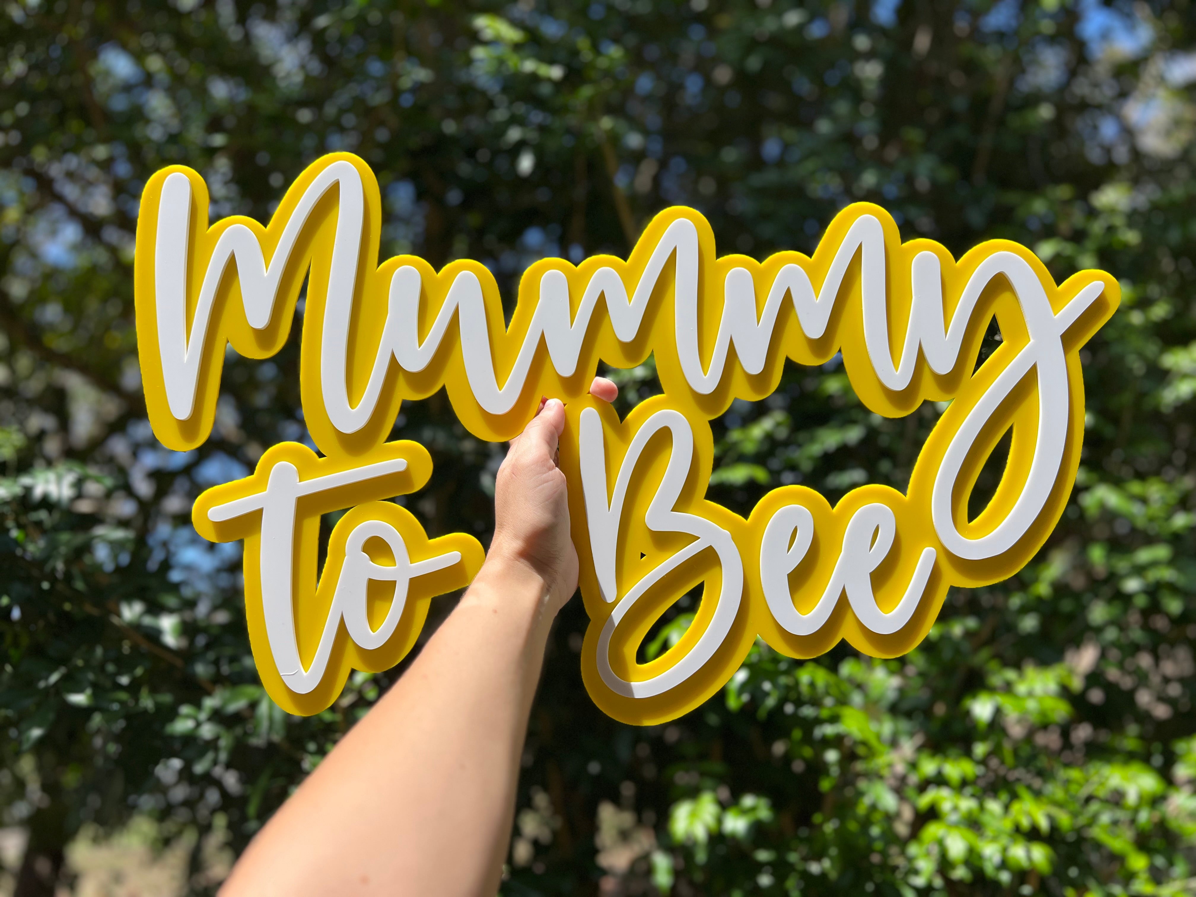 Mummy to Bee Acrylic Sign🐝 – zbcreative